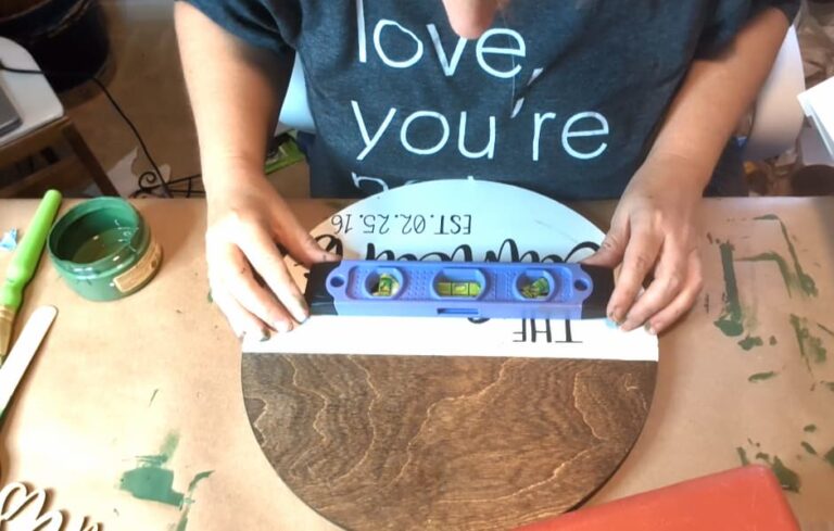 Create An Easy Display Piece For Vendor Booths - The Fifth Sparrow No More