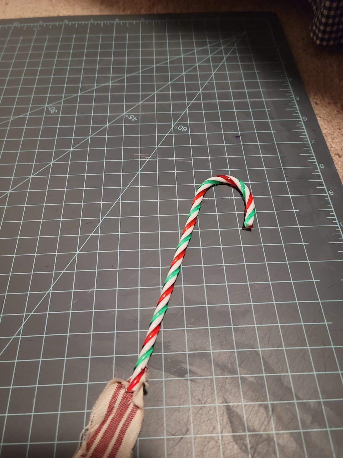 Create Adorable And Easy No Sew Fabric Candy Canes - The Fifth Sparrow ...